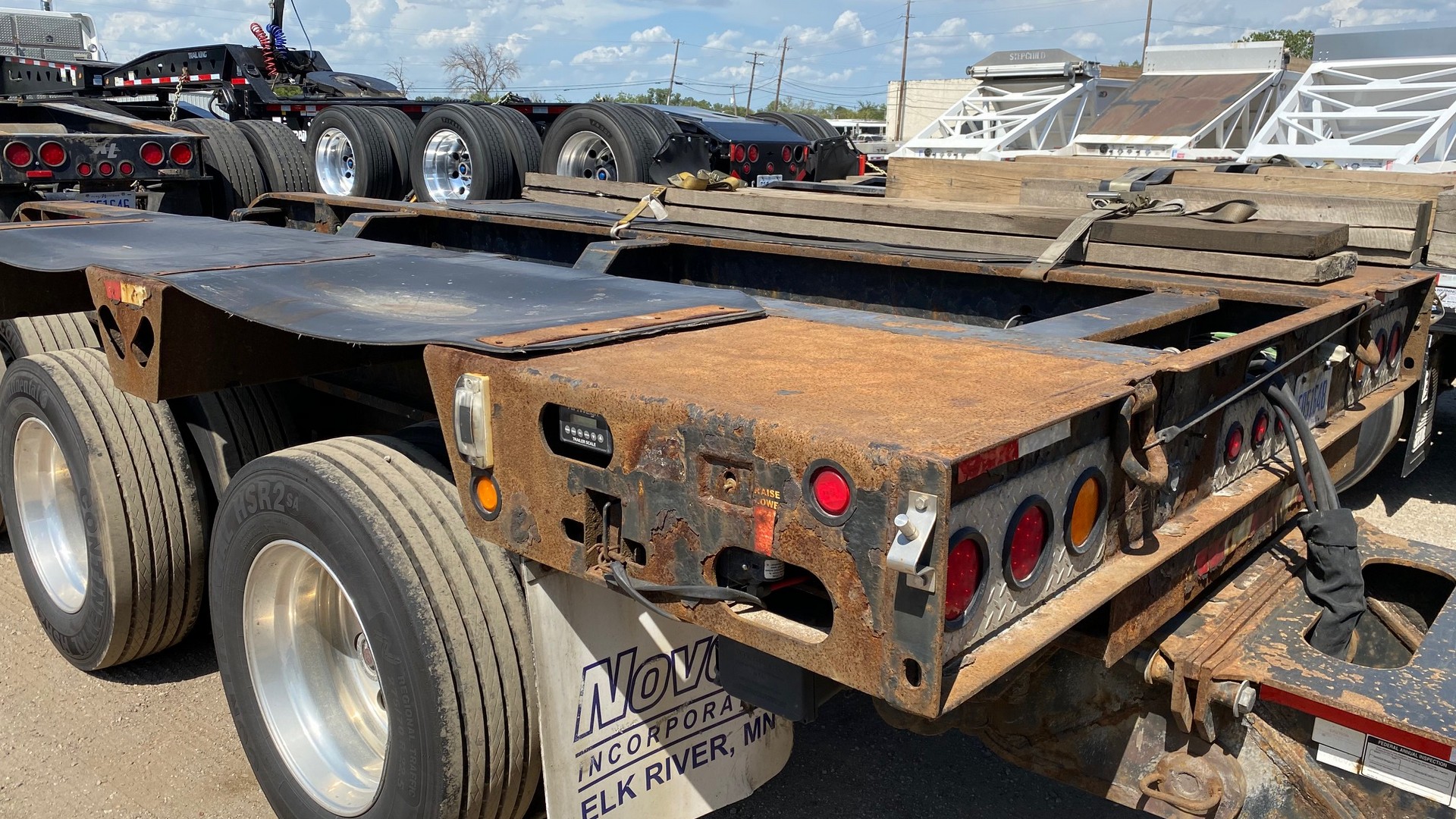 2009 XL SPECIALIZED Extendable Lowboy 15450 - New & Used Semi Trailers ...