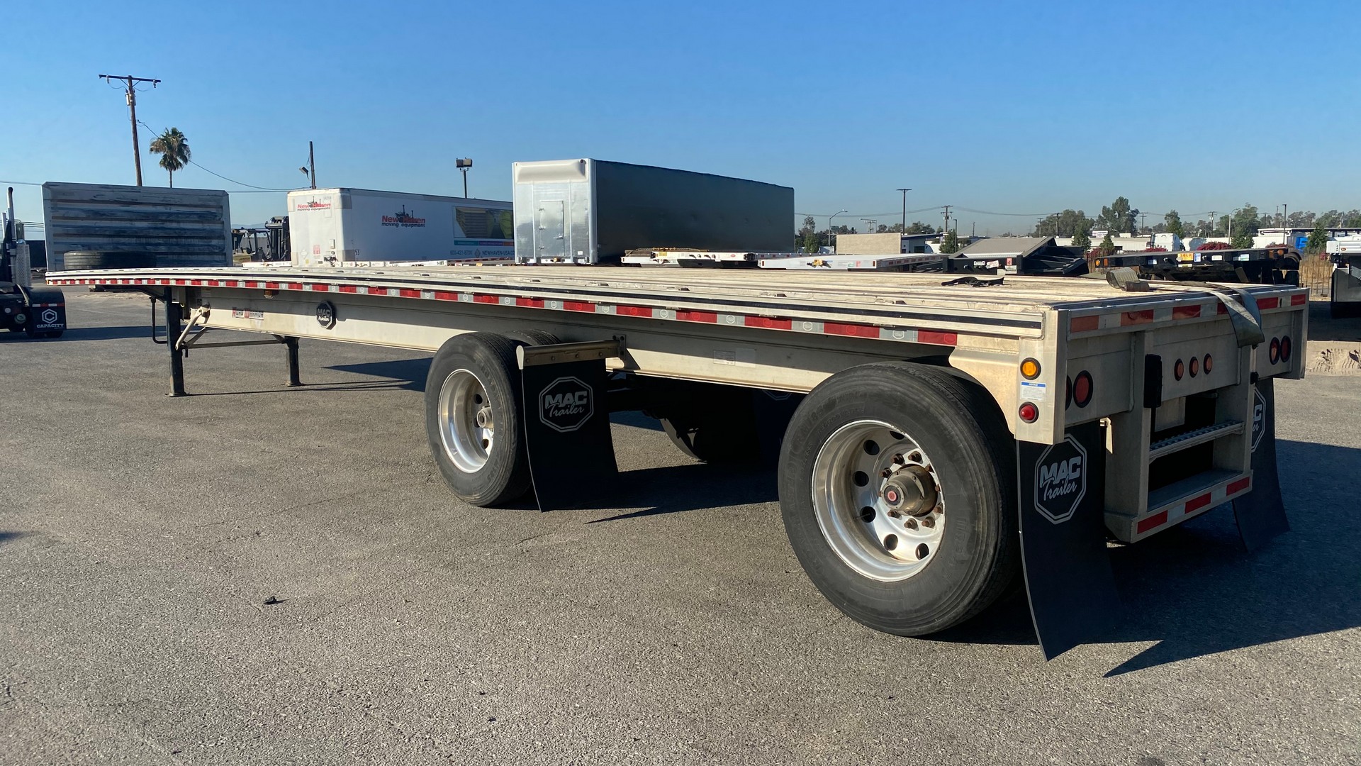 2017 MAC Flatbed 15587 - New & Used Semi Trailers for Sale & Lease
