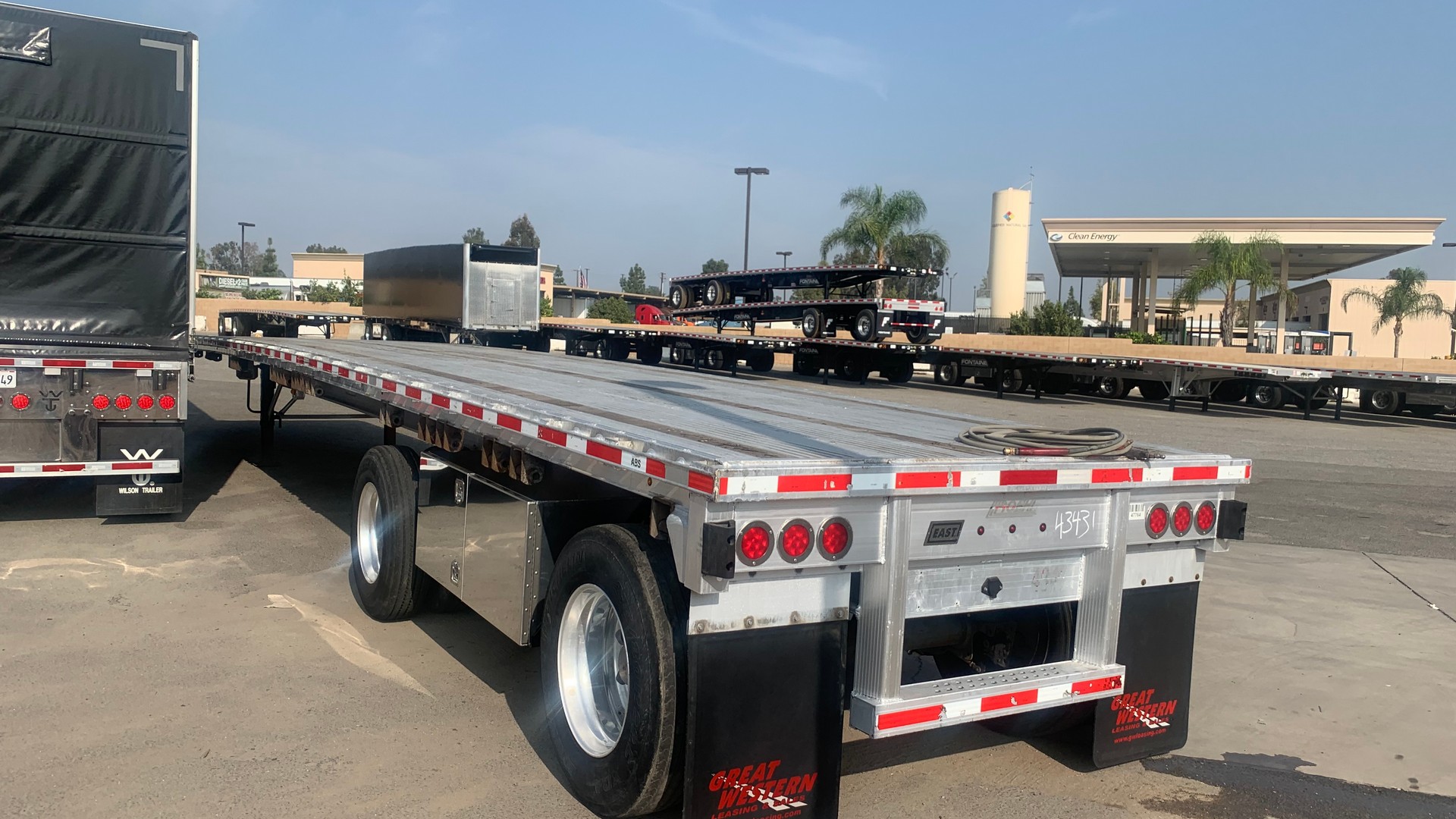 2013 EAST Flatbed - New & Used Semi Trailers for Sale & Lease
