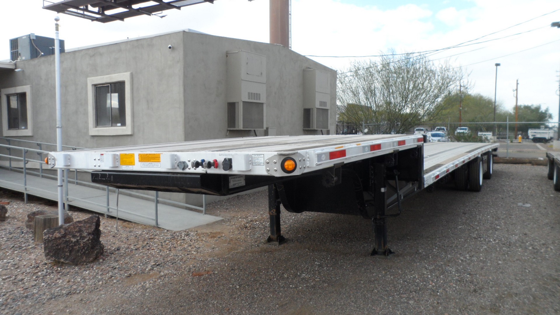 2018 UTILITY Drop Deck 16026 - New & Used Semi Trailers for Sale & Lease