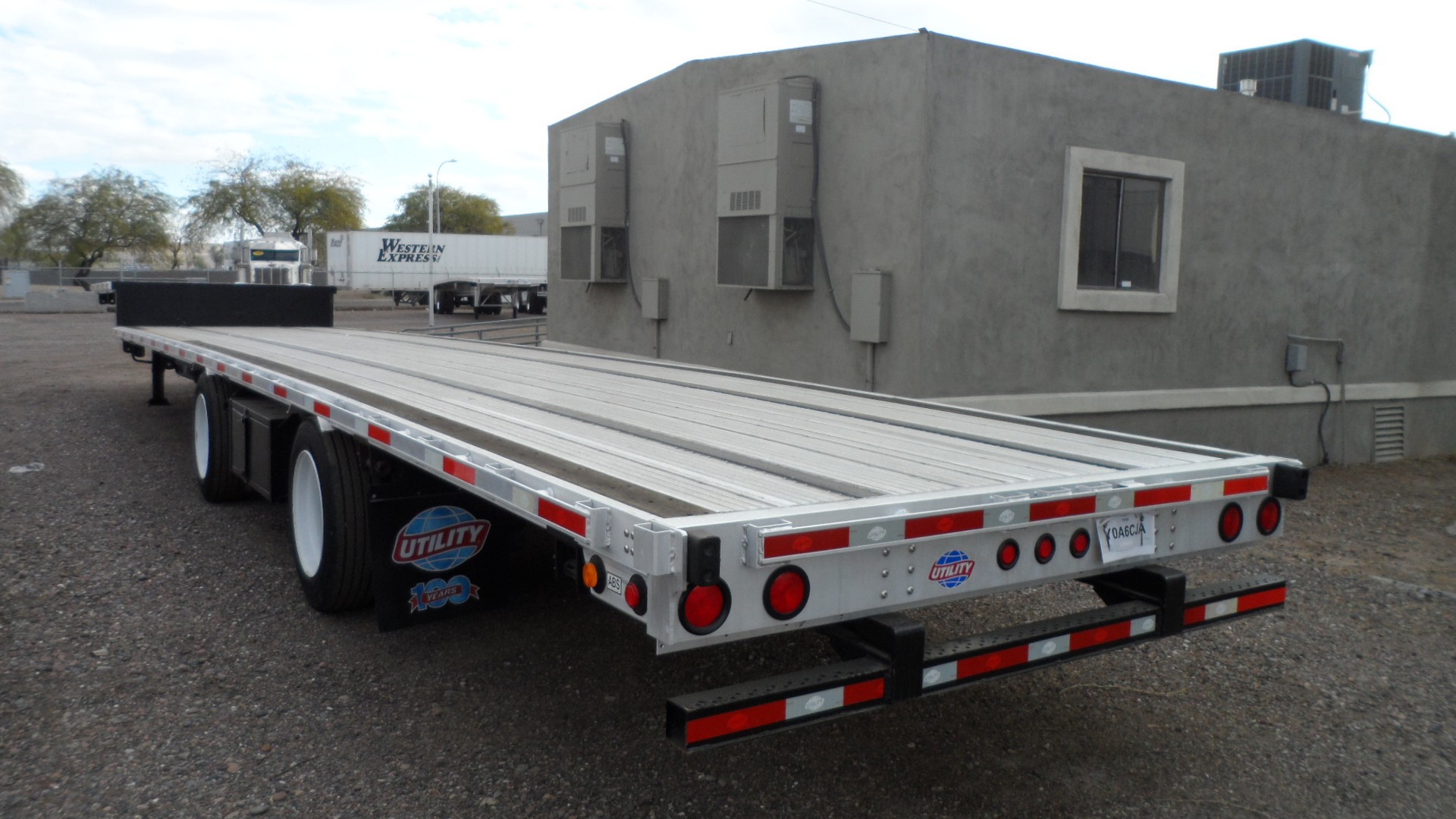 2018 UTILITY Drop Deck 16026 - New & Used Semi Trailers for Sale & Lease