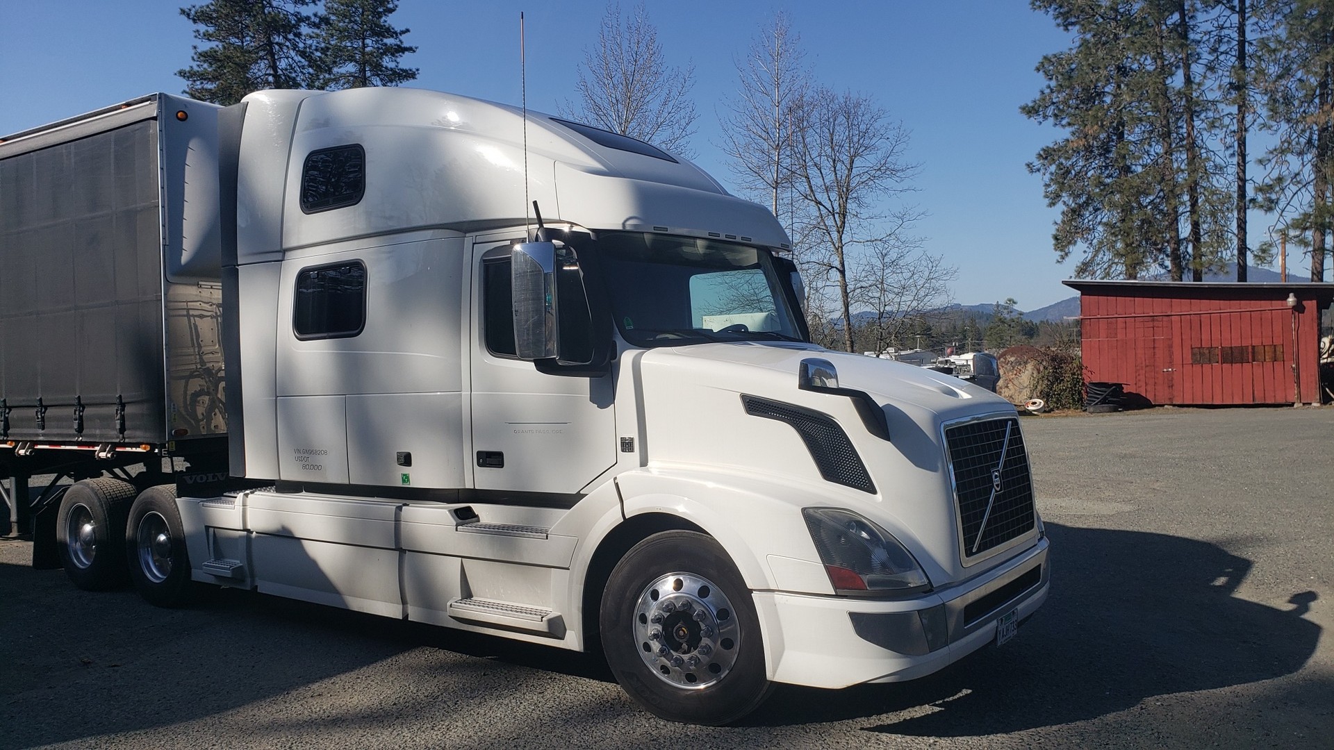 2016 VOLVO Truck 16504 - New & Used Semi Trailers for Sale & Lease