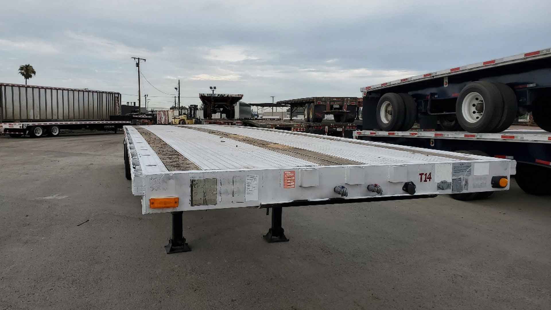 1997.0 RAVENS Flatbed 16677 - New & Used Semi Trailers for Sale & Lease