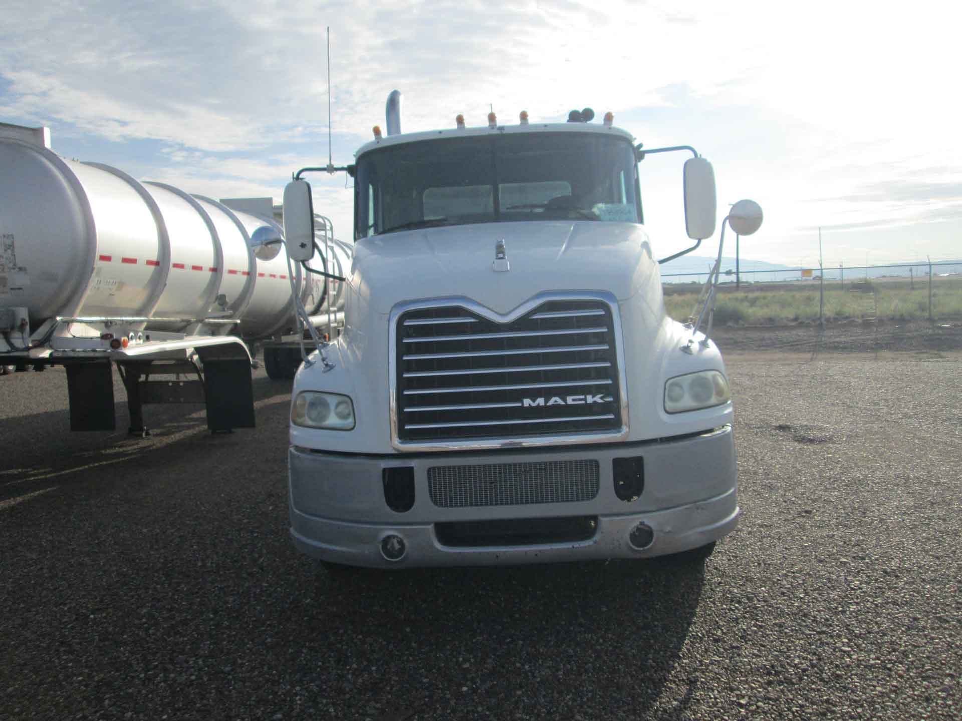 2007.0 MACK Truck 17977 - New & Used Semi Trailers for Sale & Lease