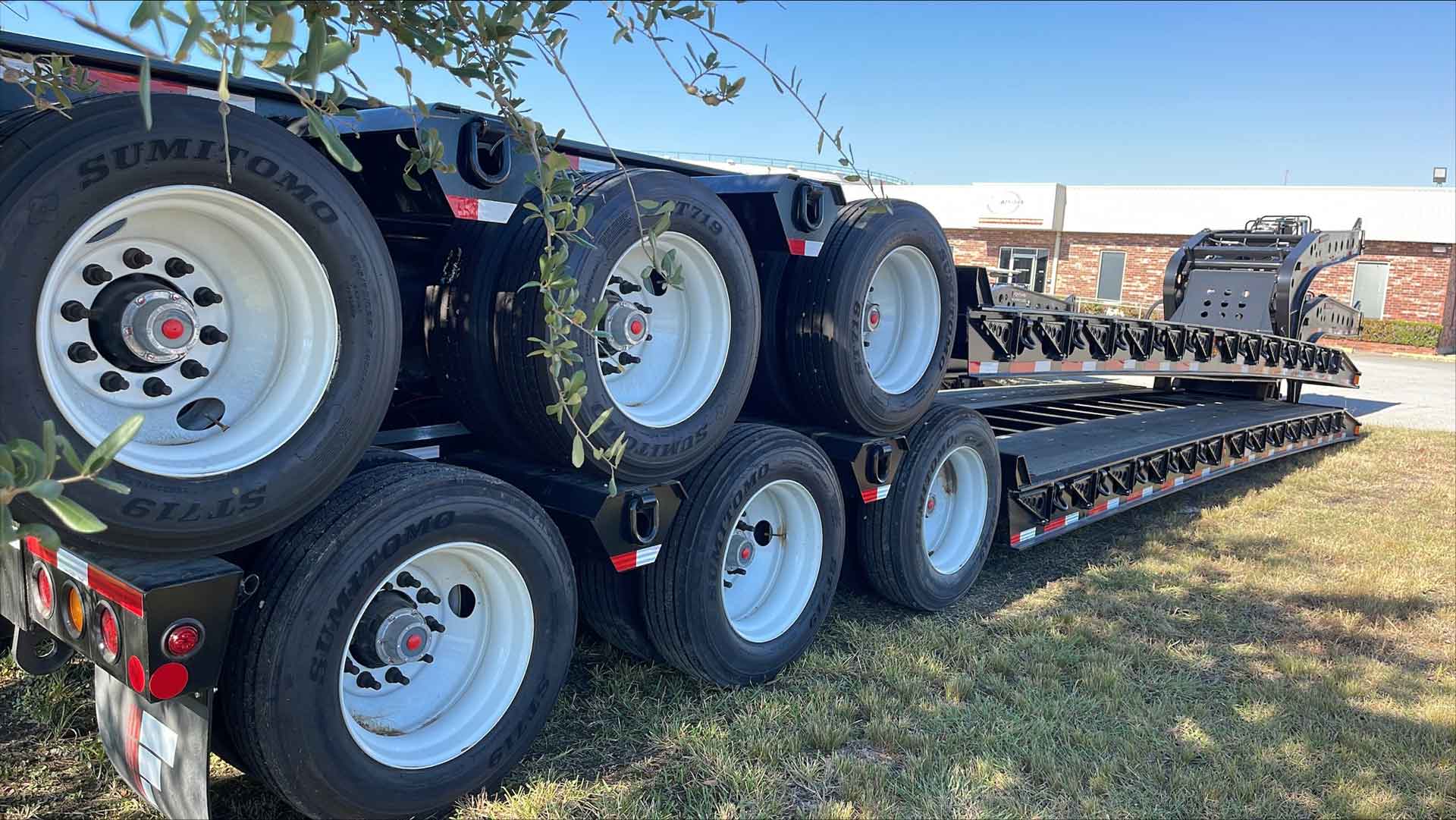 2023 FONTAINE Lowboy 20431 - New & Used Semi Trailers for Sale & Lease