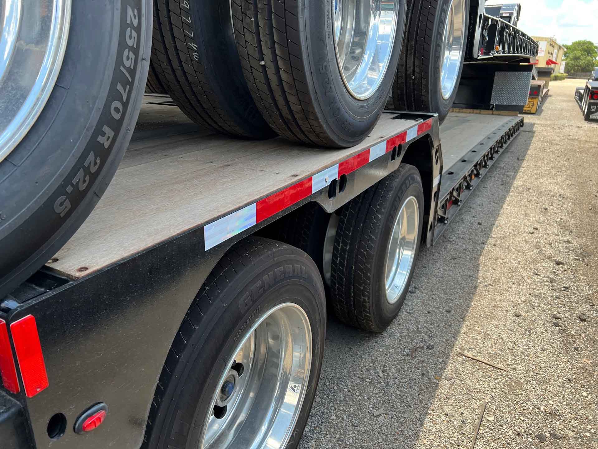 2023 TRAIL KING Double Drop Deck 21087 - New & Used Semi Trailers for ...