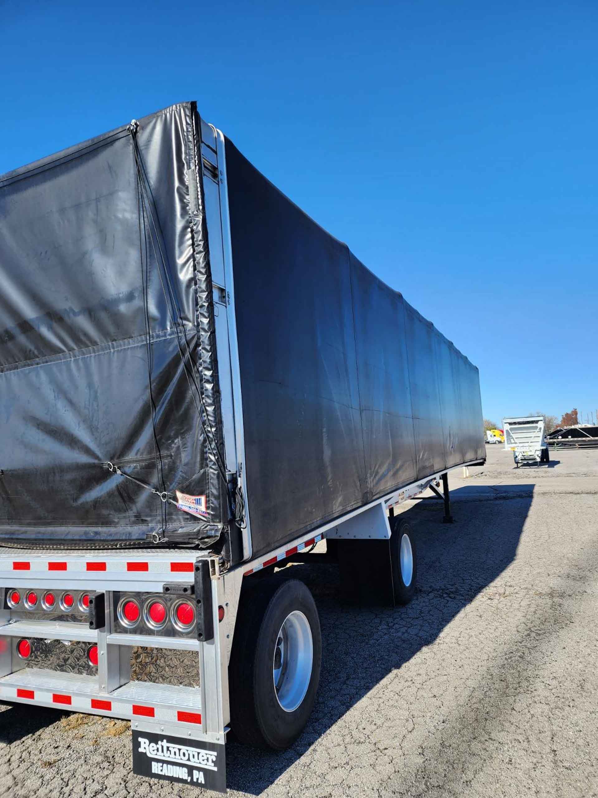 2006 REITNOUER Flatbed 22062 - New & Used Semi Trailers for Sale & Lease