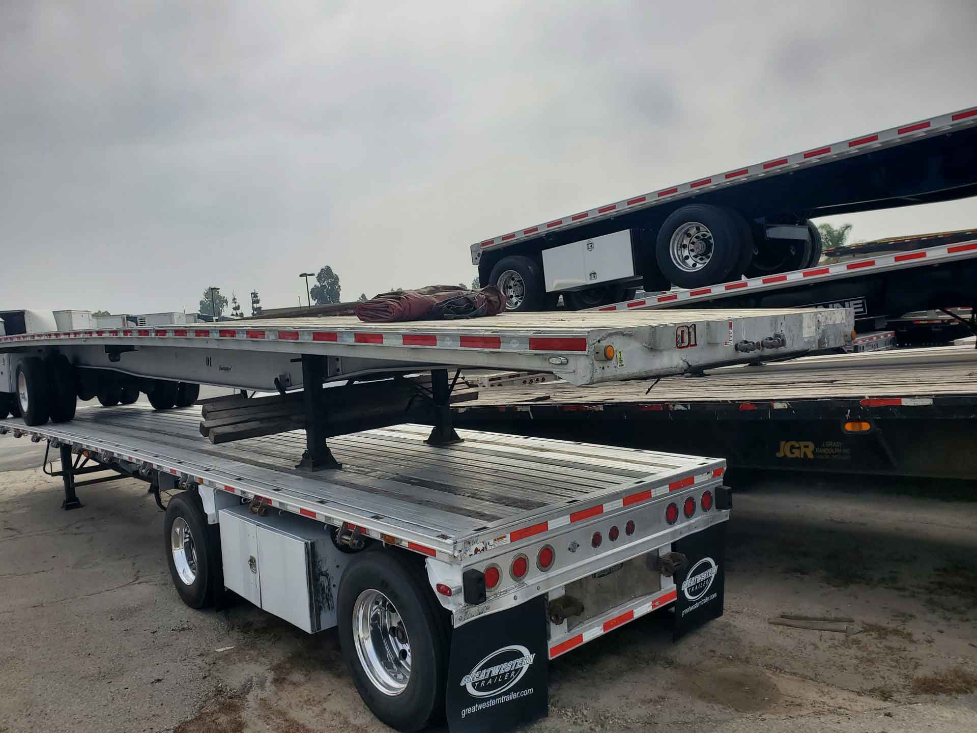 1998 RAVENS Flatbed 22832 - New & Used Semi Trailers for Sale & Lease