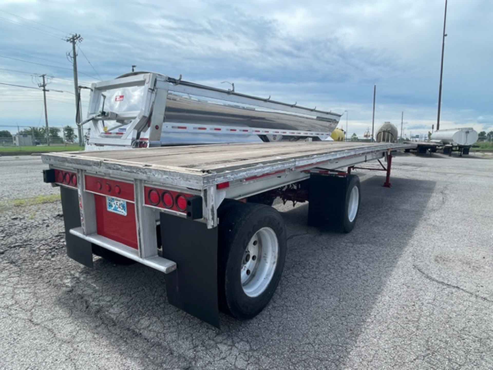 1989 EAST Flatbed 23523 - New & Used Semi Trailers for Sale & Lease
