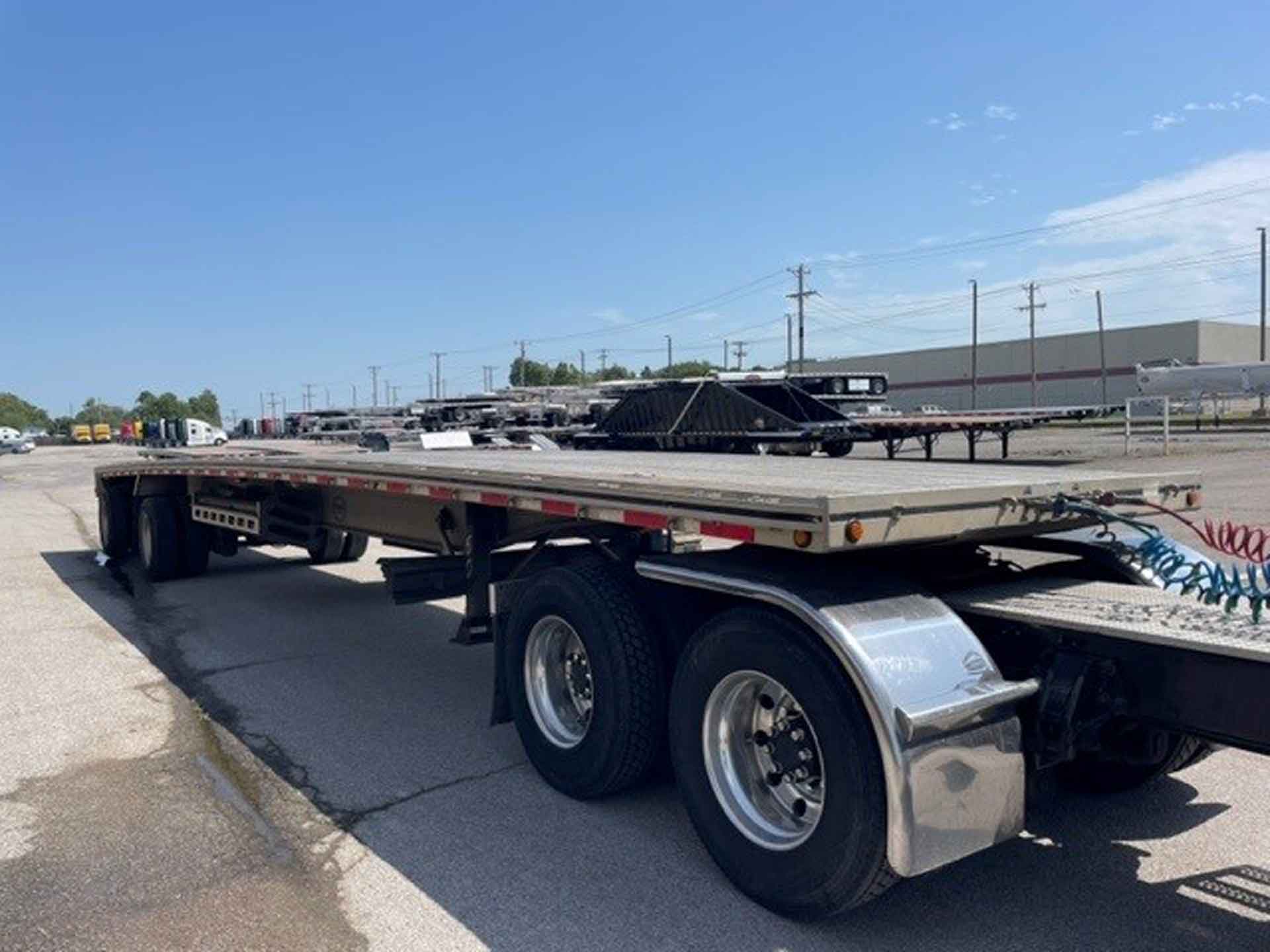 2013 MAC Flatbed 23524 - New & Used Semi Trailers for Sale & Lease