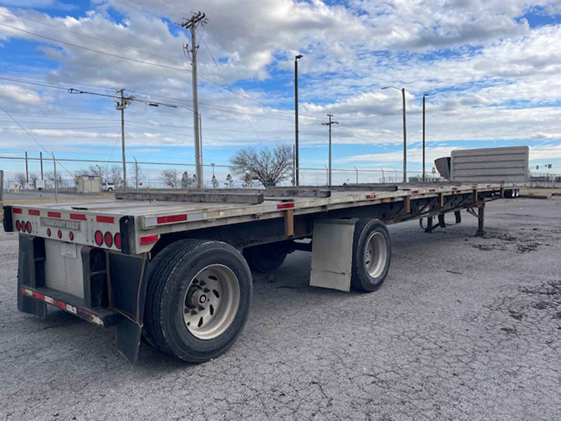 2000 TRANSCRAFT Flatbed 24379 - New & Used Semi Trailers for Sale & Lease