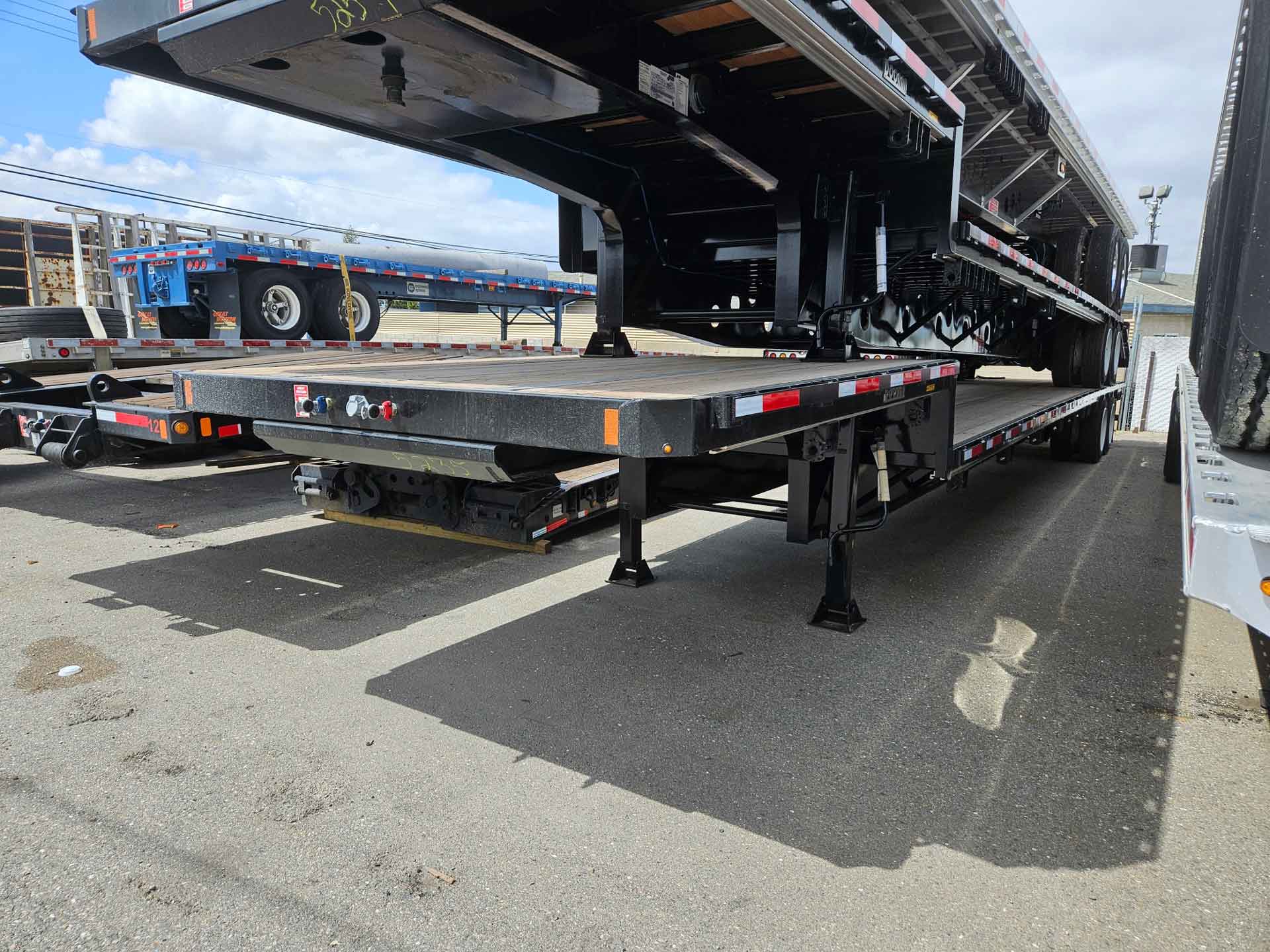 2025 DOONAN Drop Deck 24441 - New & Used Semi Trailers for Sale & Lease