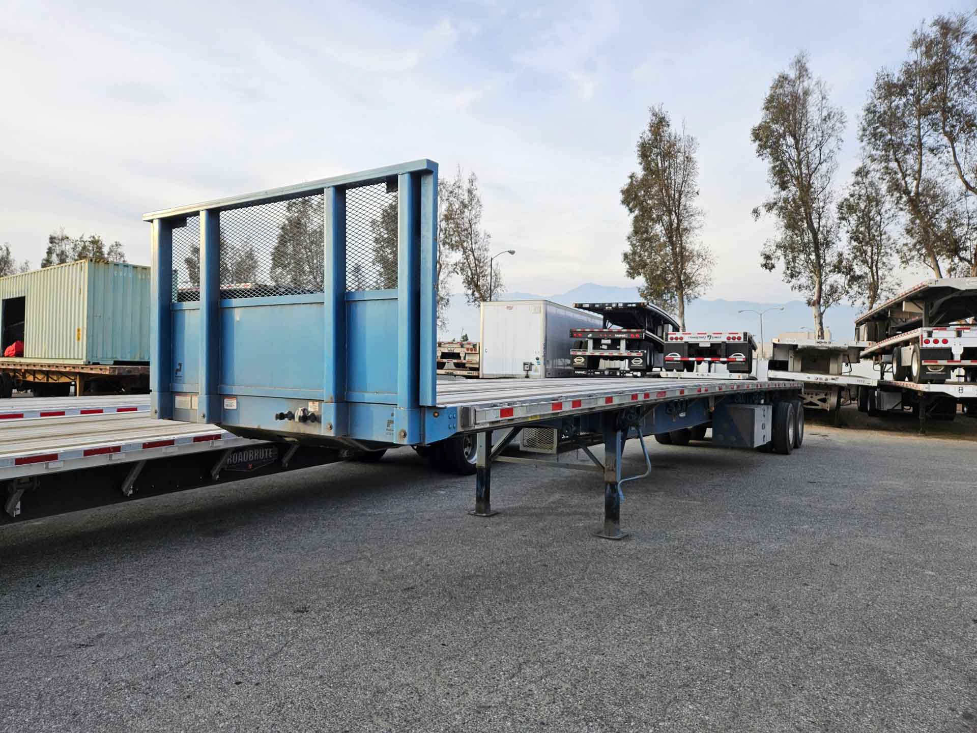 Semi-trailers for Sale - New & Used Semi-trailers for Sale