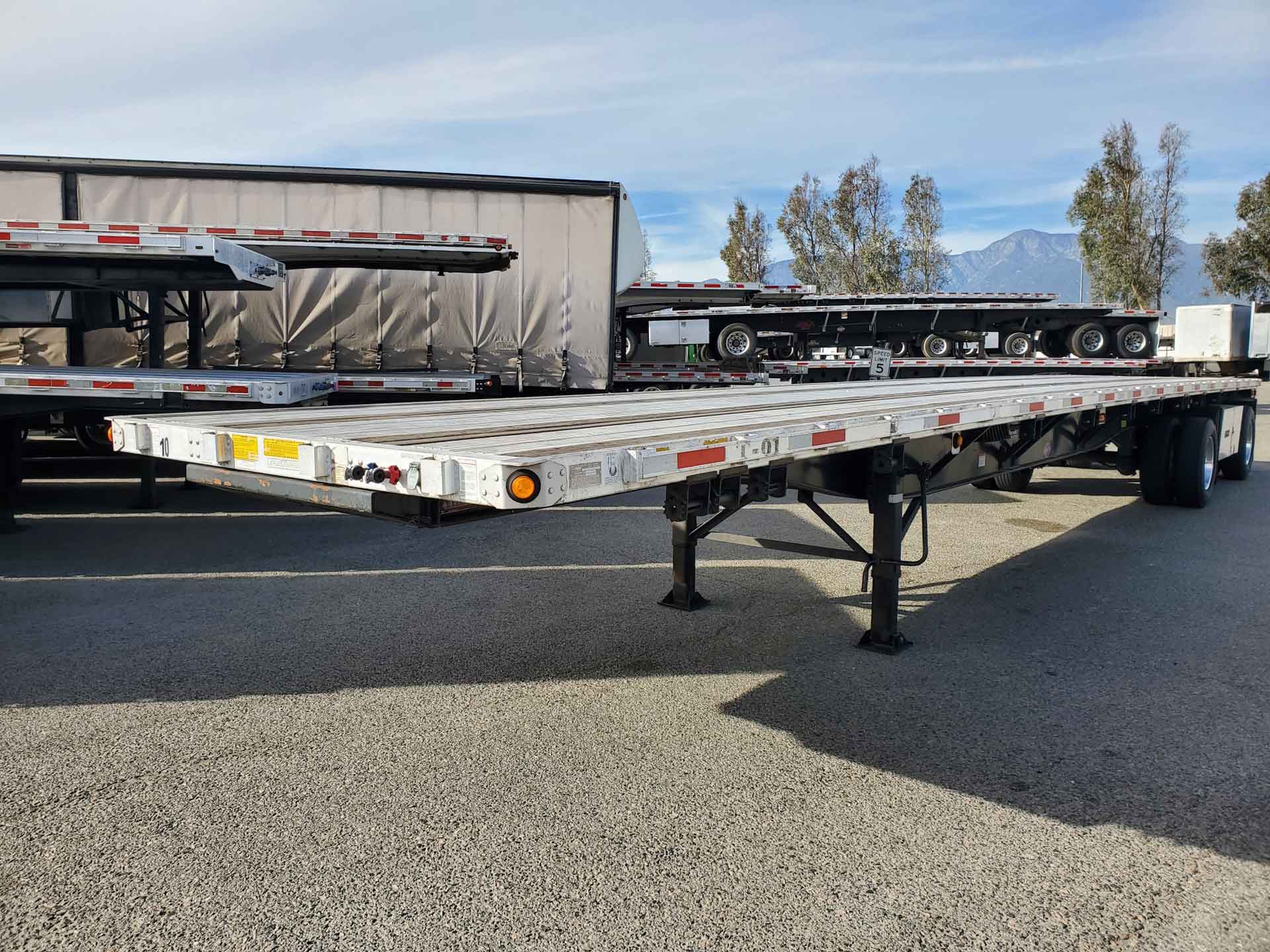 Semi-trailers for Sale - New & Used Semi-trailers for Sale