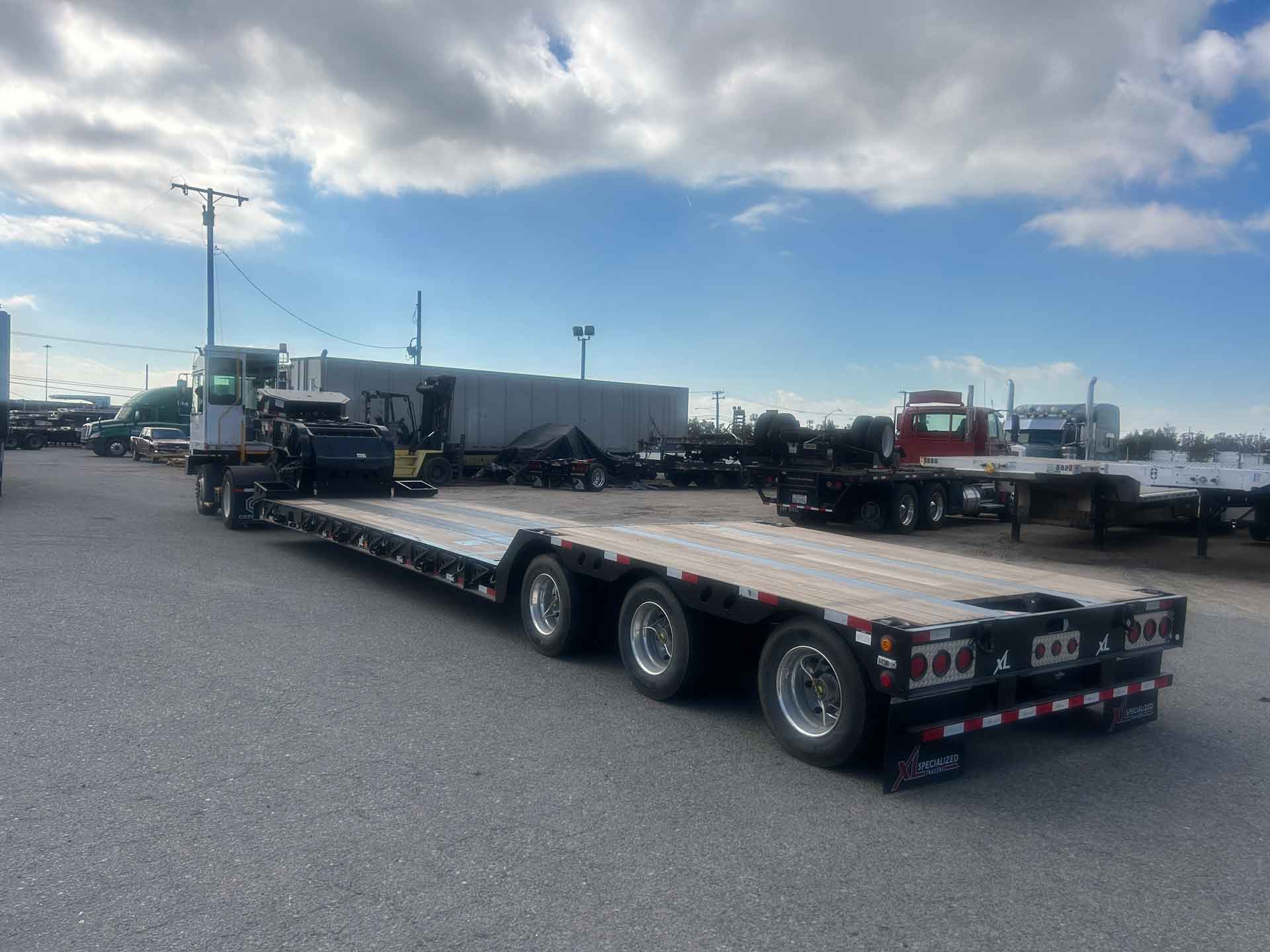 2025 XL SPECIALIZED Extendable Double Drop Deck Extendable Double Drop ...