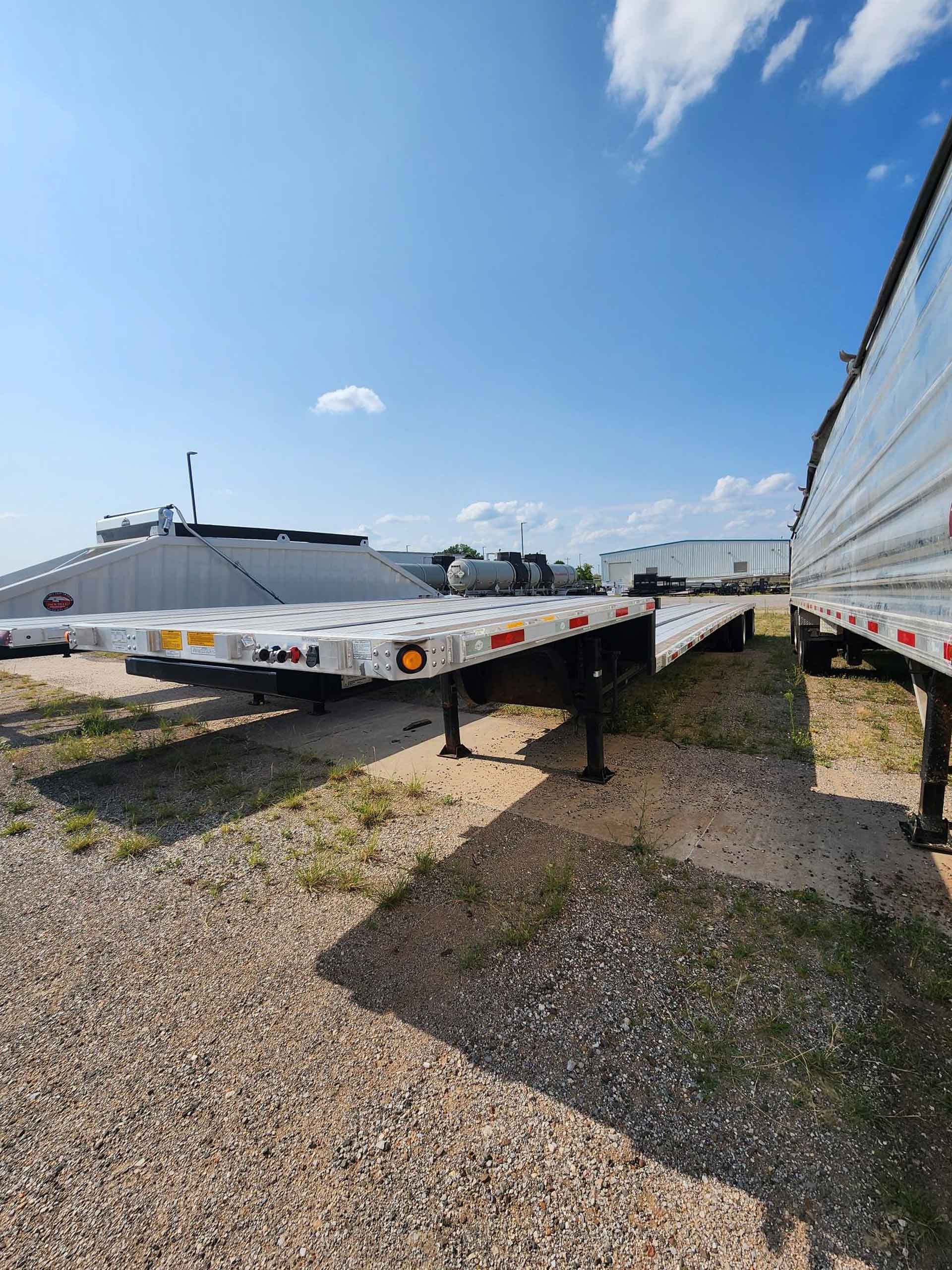 2018 UTILITY Drop Deck 25277 - New & Used Semi Trailers for Sale & Lease