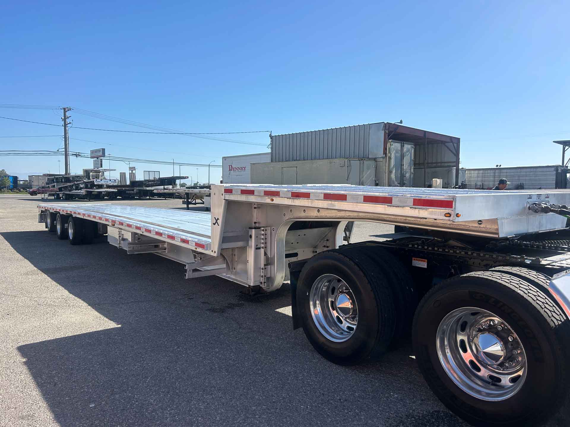 2021 Extreme Drop Deck 25285 - New & Used Semi Trailers for Sale & Lease