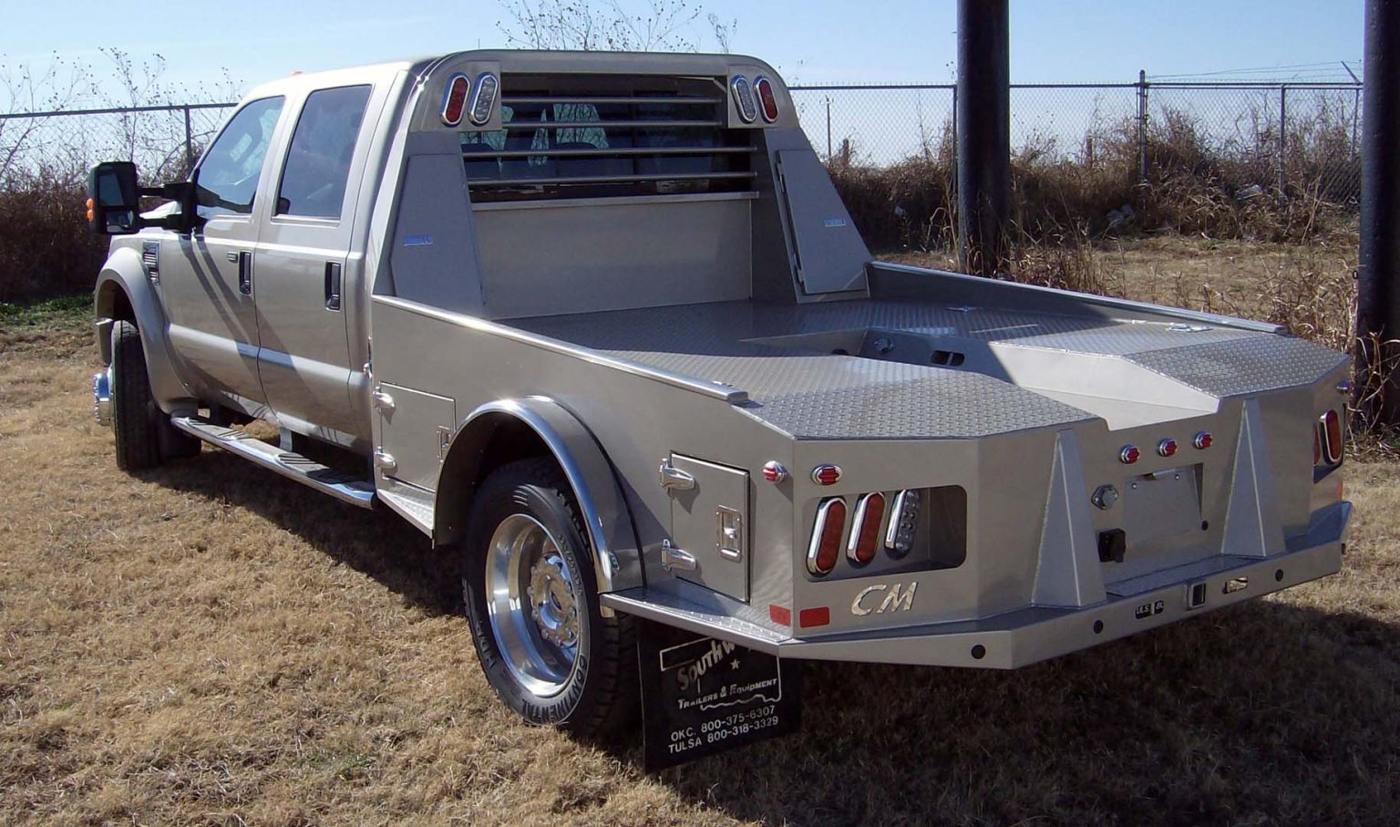 Truck Equipment Upfitting - New & Used Semi Trailers for Sale & Lease