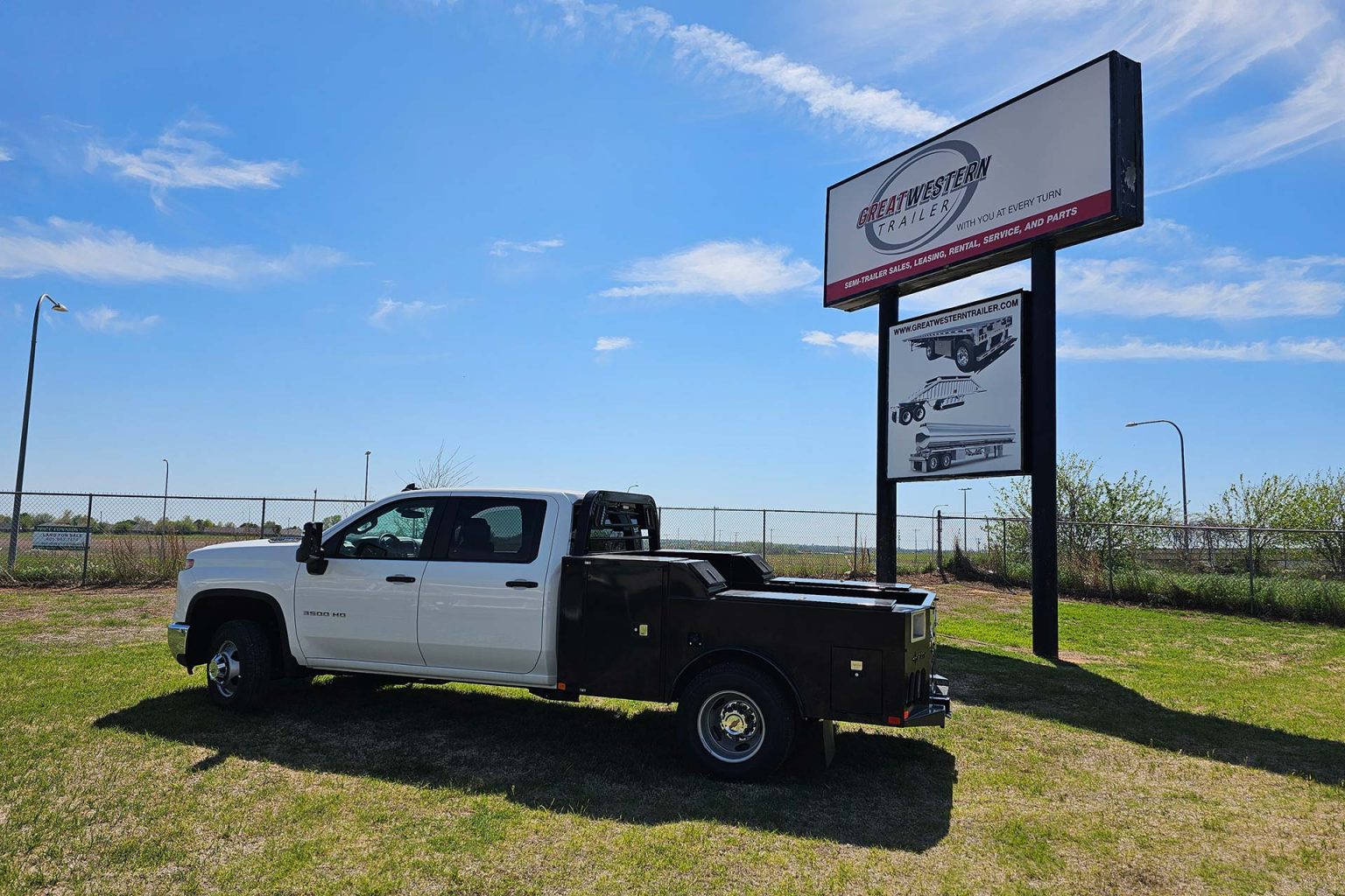 Truck Equipment Upfitting - New & Used Semi Trailers for Sale & Lease