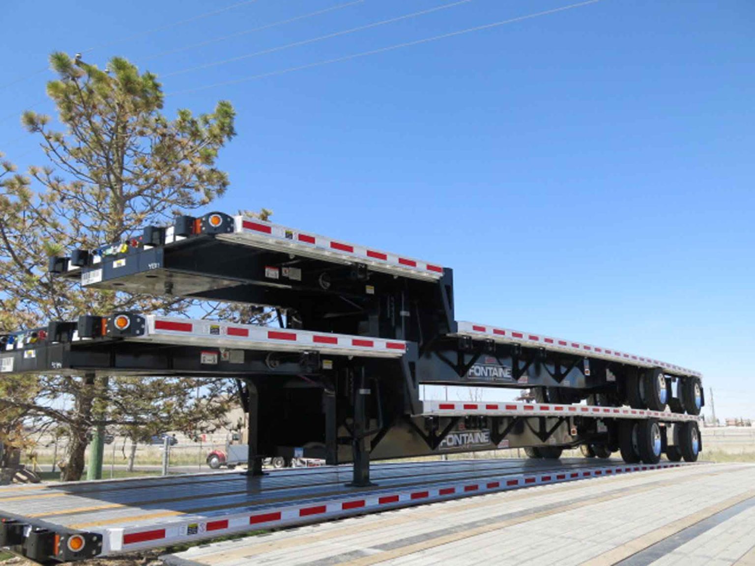 A Guide to Flatbed Trailers Types and Uses